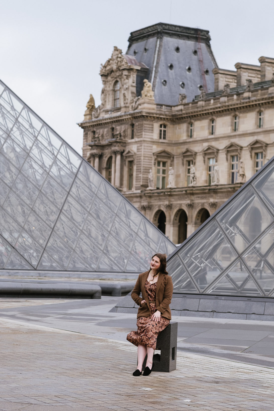 In Louvre in Paris - Ana Adventure