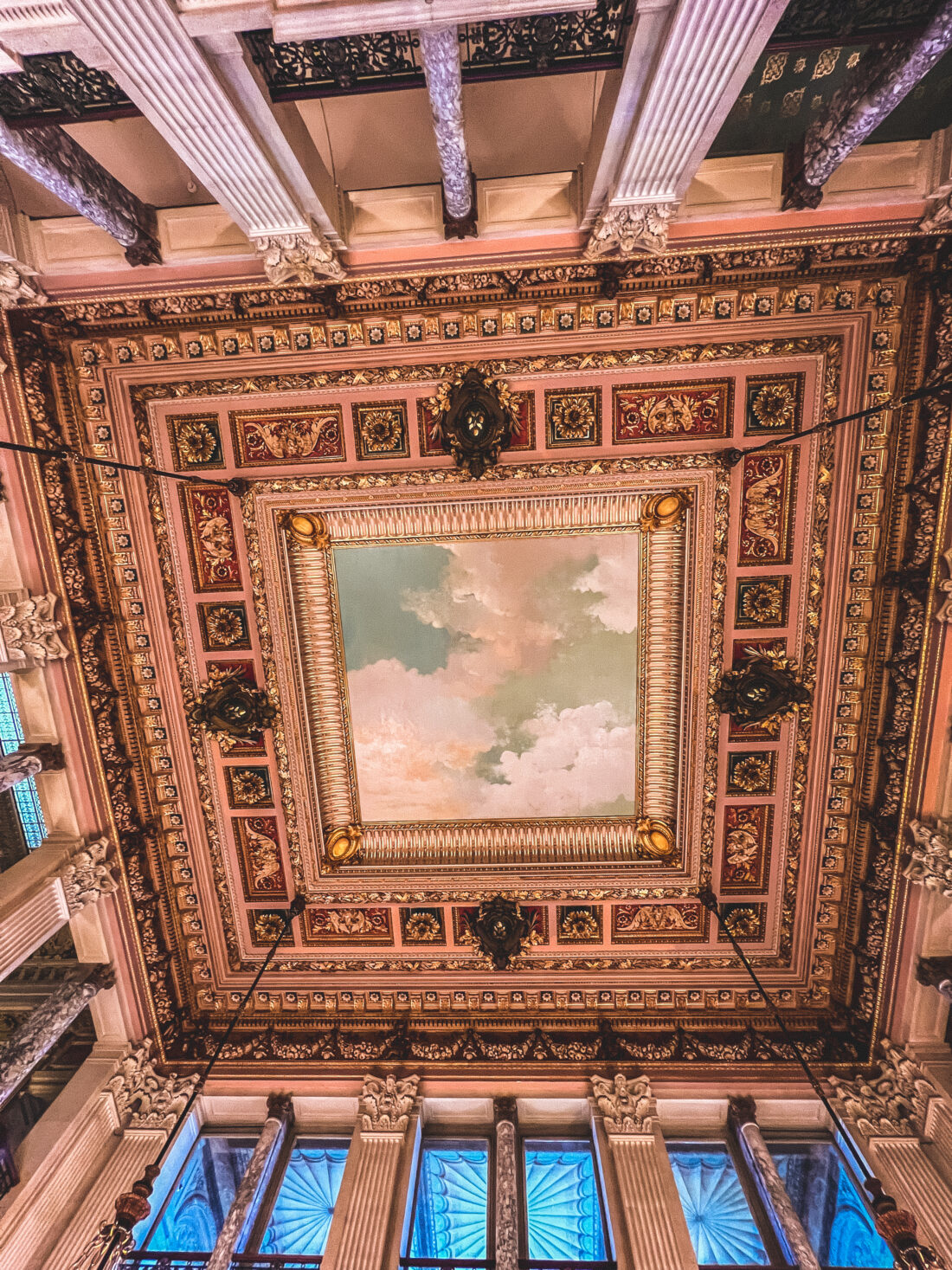 The Breakers: A Vanderbilt "Cottage" - Ana Adventure